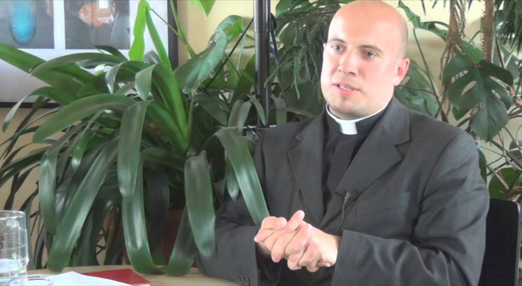 Petr Jan Vinš: Duchovní služba v extrémních situacích – vojenský kaplan ...